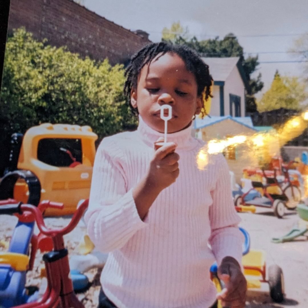 Nikolas Taylor | Gondola